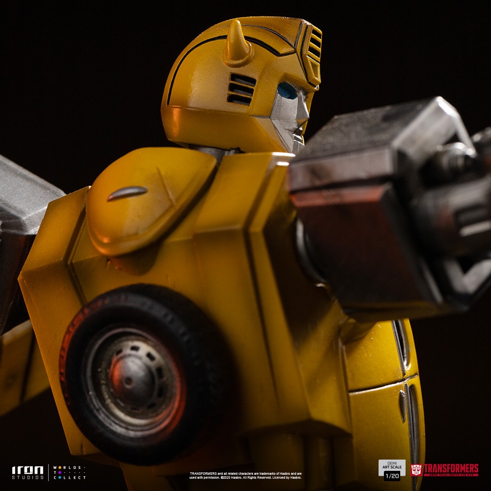 Bumblebee Demi Art Scale Statue by Iron Studios | Sideshow Collectibles