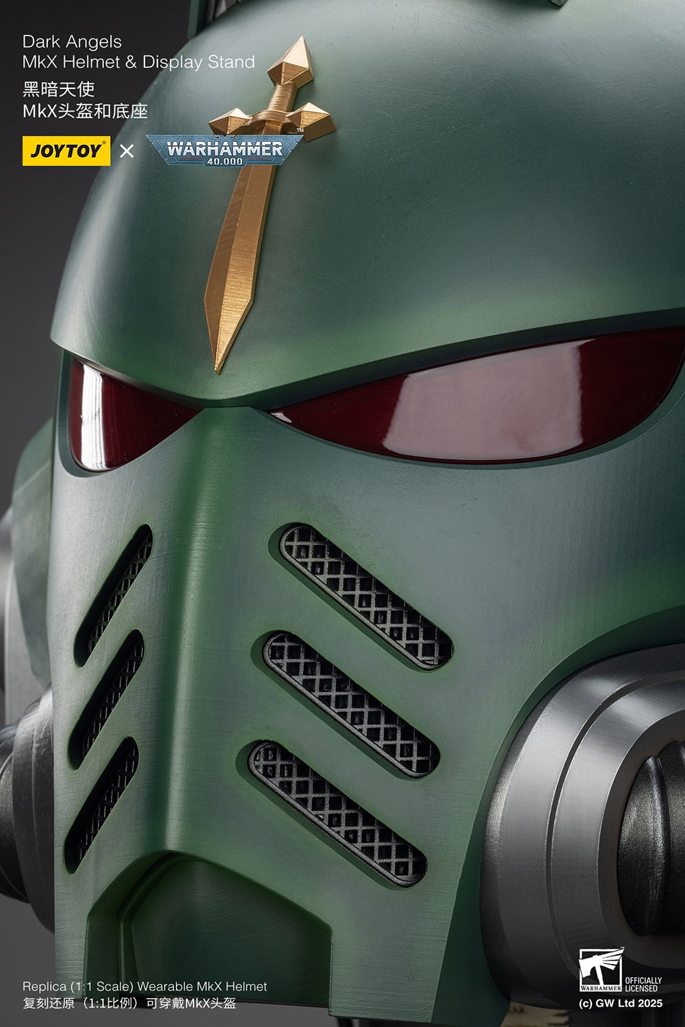 Dark Angels MkX Helmet & Display Stand Prop Replica by JoyToy ...