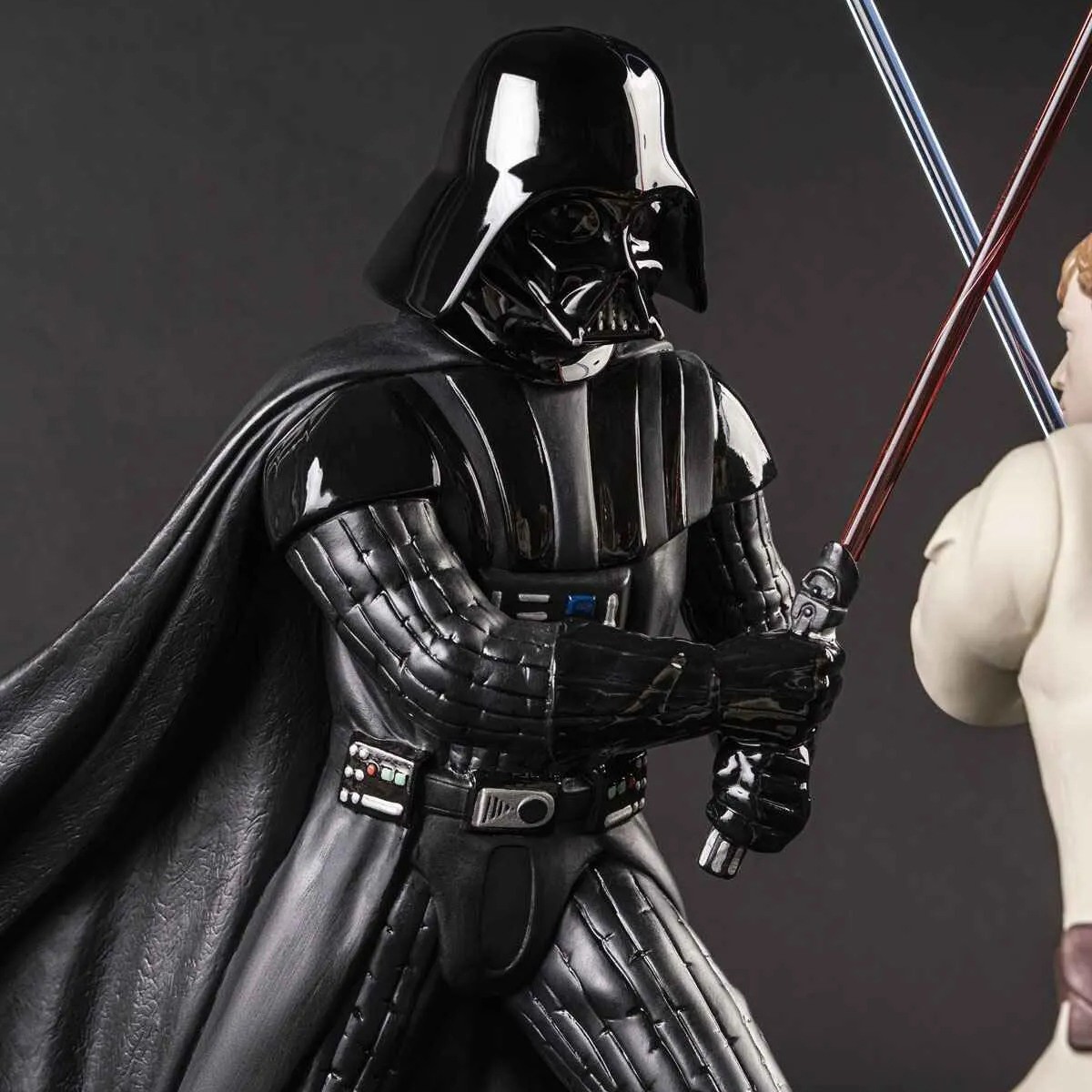 Bespin Battle Porcelain Statue by Lladro | Sideshow Collectibles
