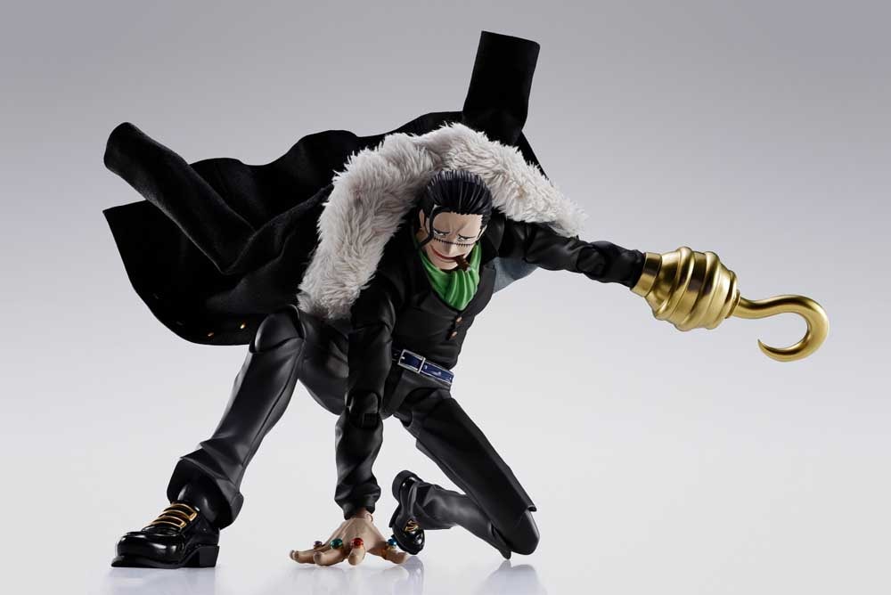 Sir Crocodile -Marineford- Action Figure by Tamashii Nations | Sideshow ...