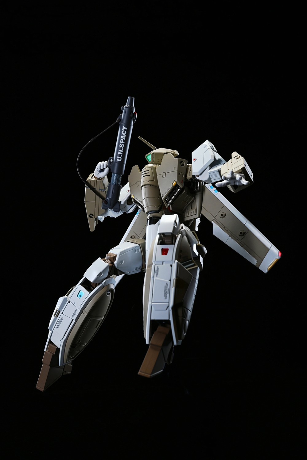 Veritech VF-1A Transformable Action Figure by Unix Square | Sideshow ...