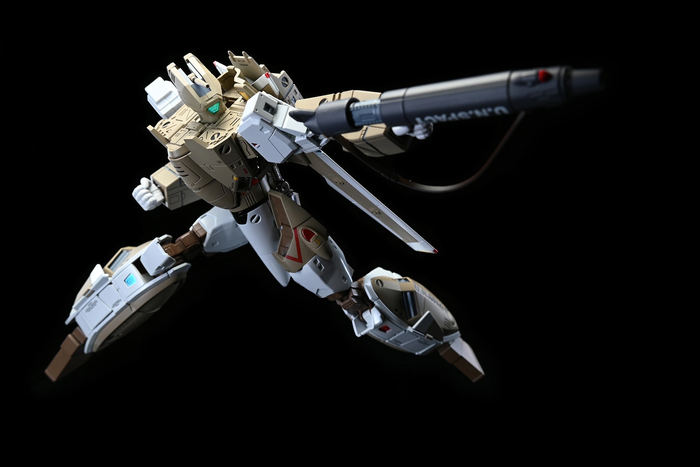 Veritech VF-1A Transformable Action Figure by Unix Square | Sideshow ...