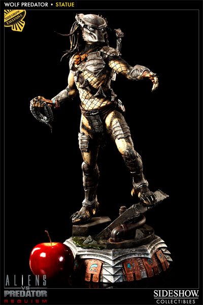 Predator Wolf Predator Polystone Statue by Sideshow Collectibles ...