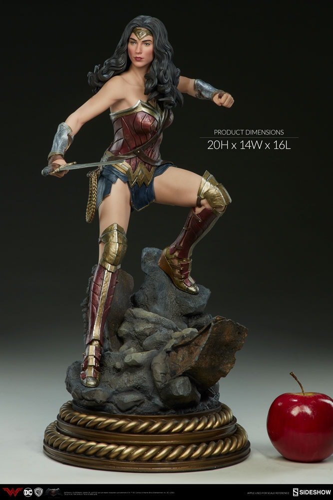 DC Comics Wonder Woman Premium Format(TM) Figure by Sideshow | Sideshow ...