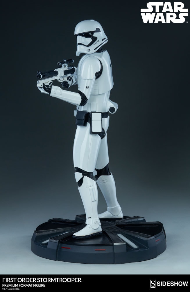 Star Wars First Order Stormtrooper Premium Format(TM) Figure | Sideshow ...