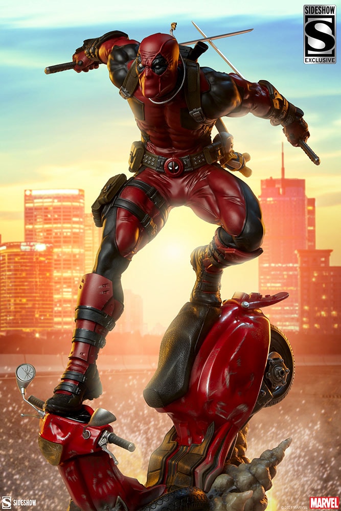 Deadpool Premium Format™ Figure by Sideshow Collectibles | Sideshow ...