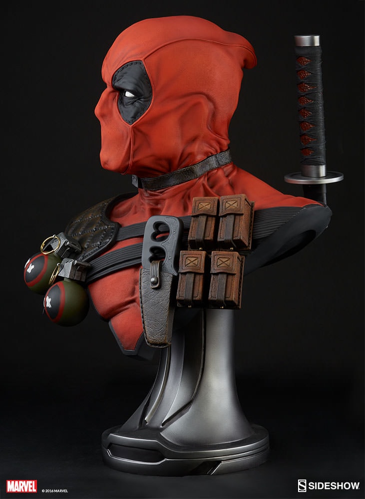 Marvel Deadpool Life-Size Bust by Sideshow Collectibles | Sideshow ...