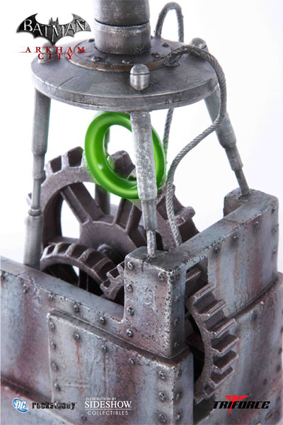 DC Comics Riddler Trophy Prop Replica by TriForce | Sideshow Collectibles