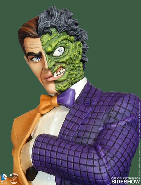 DC Comics Classic Two Face Maquette by Tweeterhead | Sideshow Collectibles