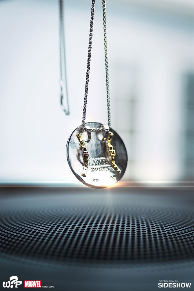 Marvel Captain America Shield Necklace - Large | Sideshow Collectibles