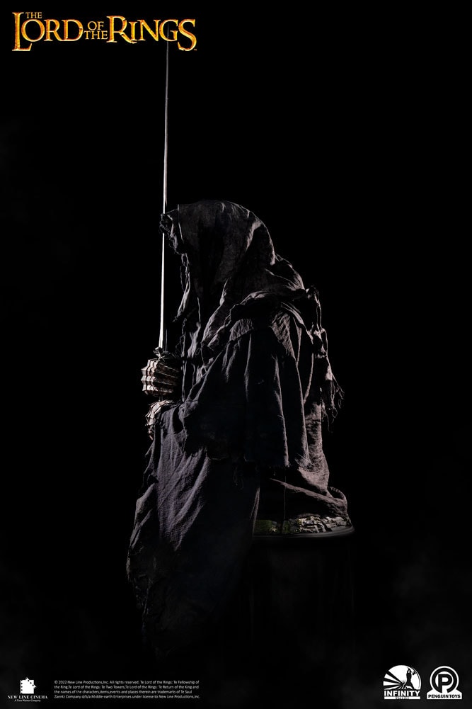 The Ringwraith Life-Size Bust by Infinity Studio X Penguin Toys ...