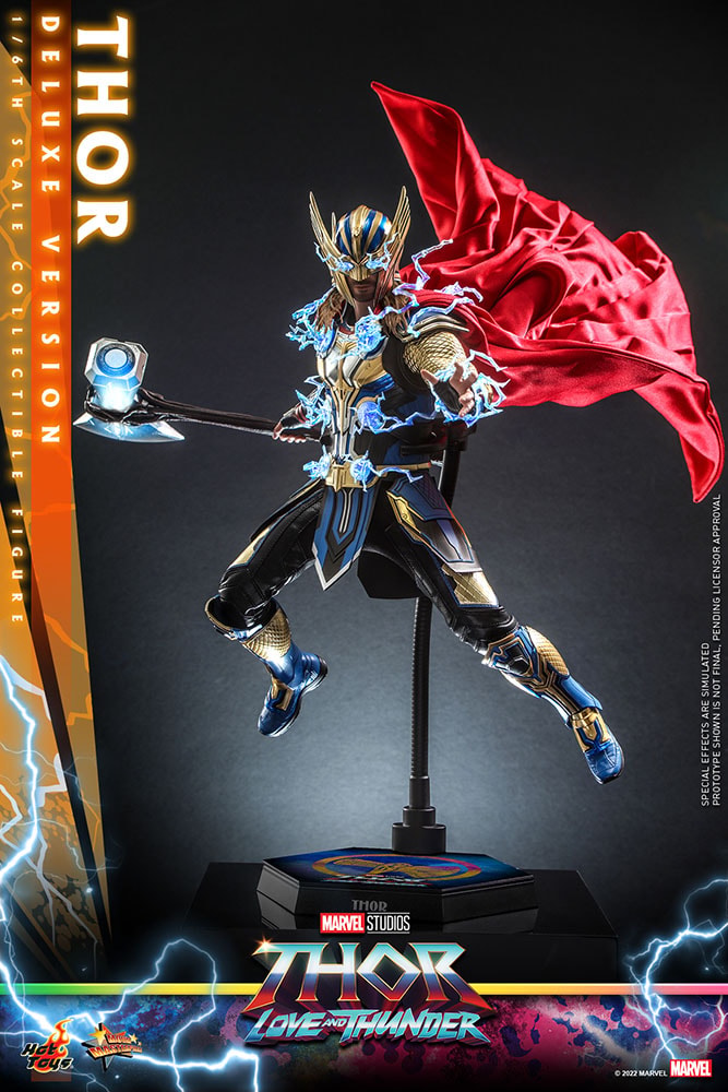 Thor Sixth Scale Figure by Hot Toys | Sideshow Collectibles