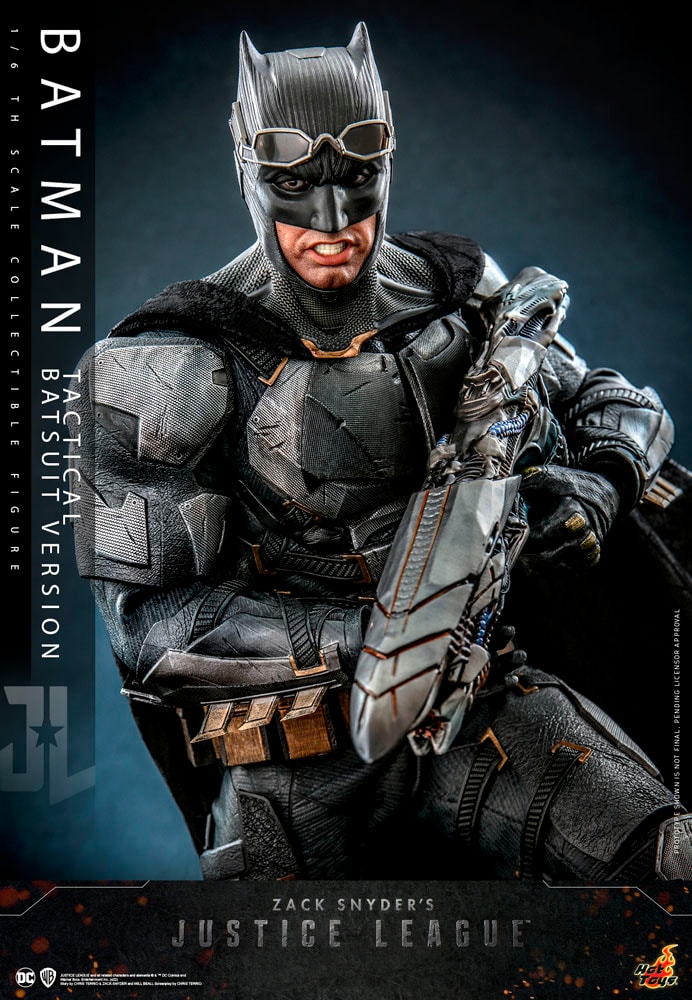 Batman (Tactical Batsuit Version) Sixth Scale Figure by Hot Toys ...