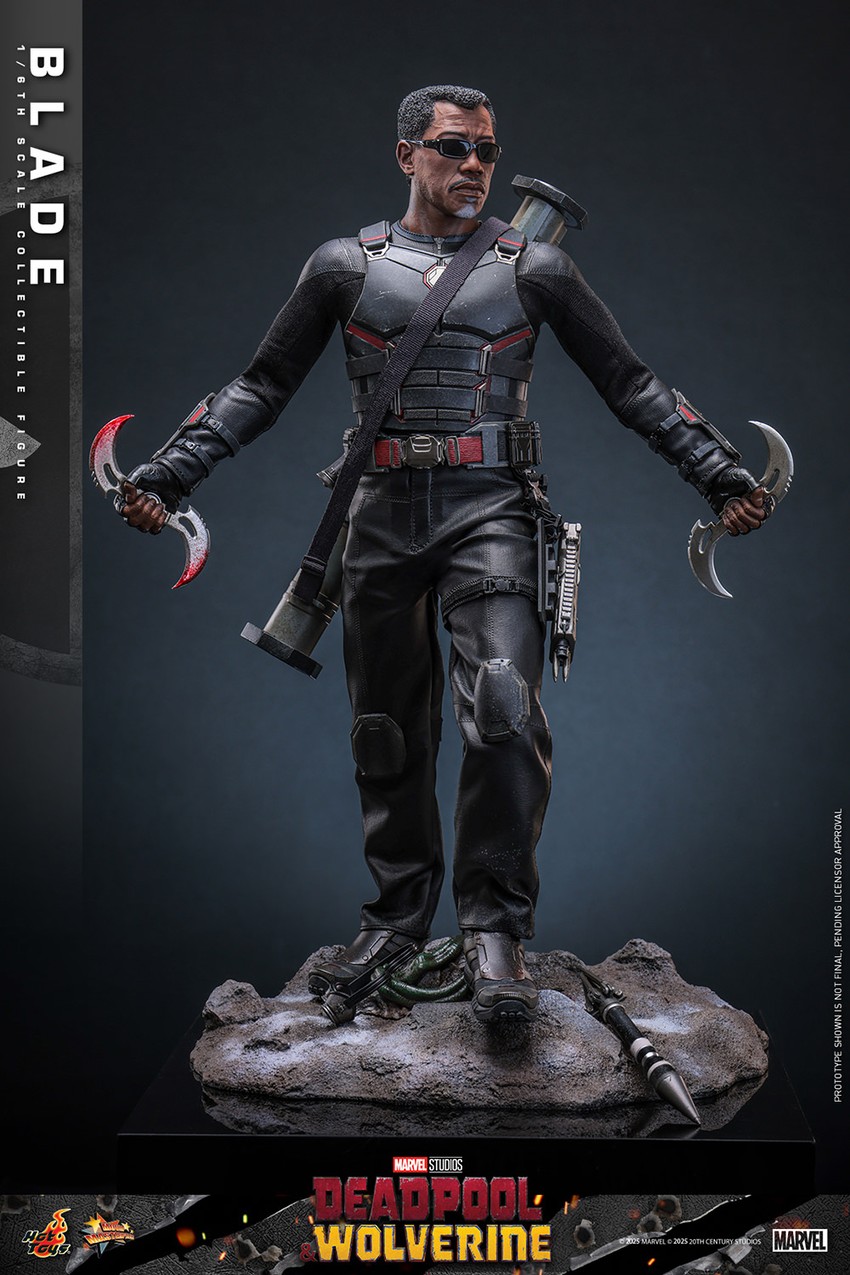 Blade Sixth Scale Figure by Hot Toys | Sideshow Collectibles