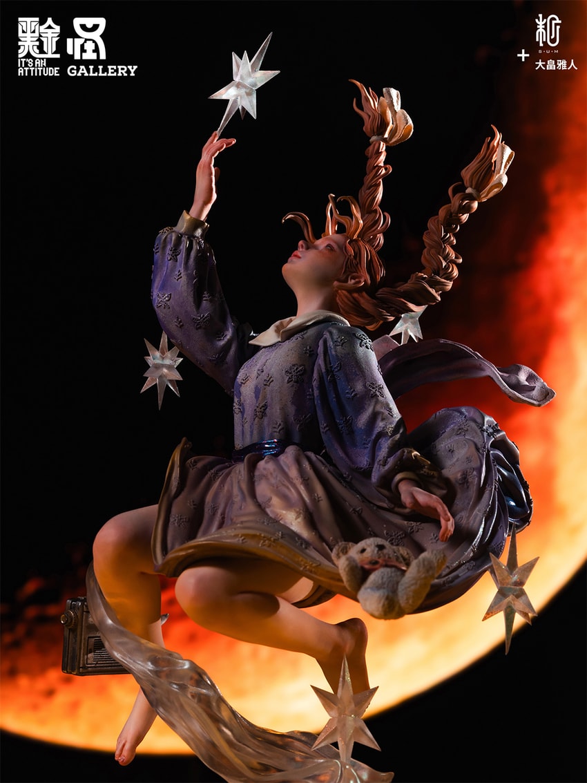 Dreaming In The Galaxy Statue by Manas SUM | Sideshow Collectibles