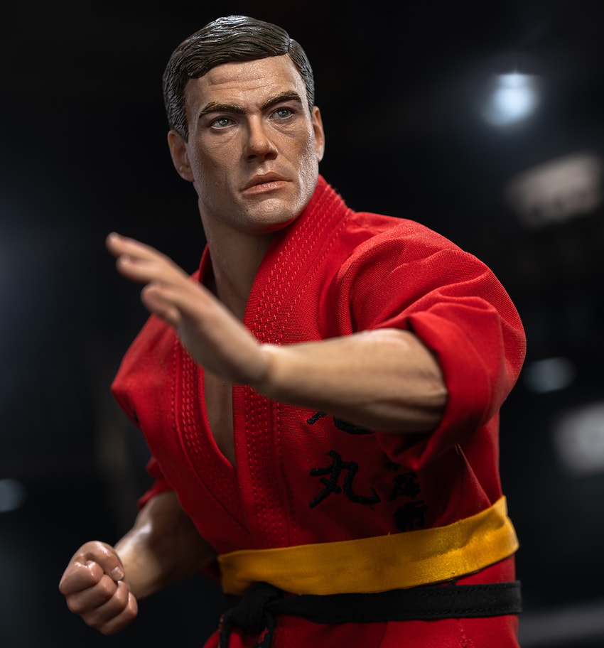 Frank Dux Deluxe Sixth Scale Figure by Infinite Statue | Sideshow ...