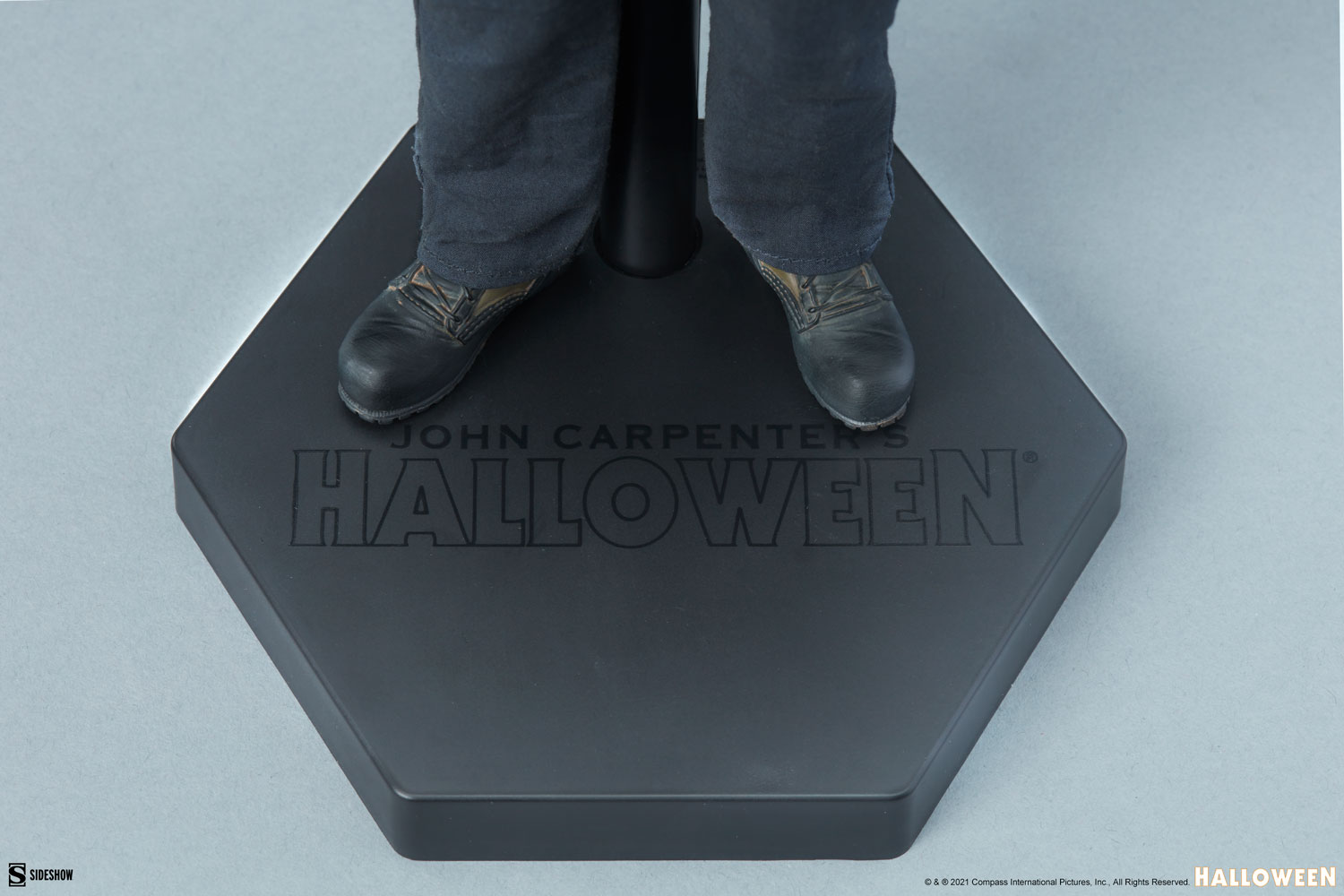 Michael Myers Deluxe Sixth Scale Figure by Sideshow Collectibles ...