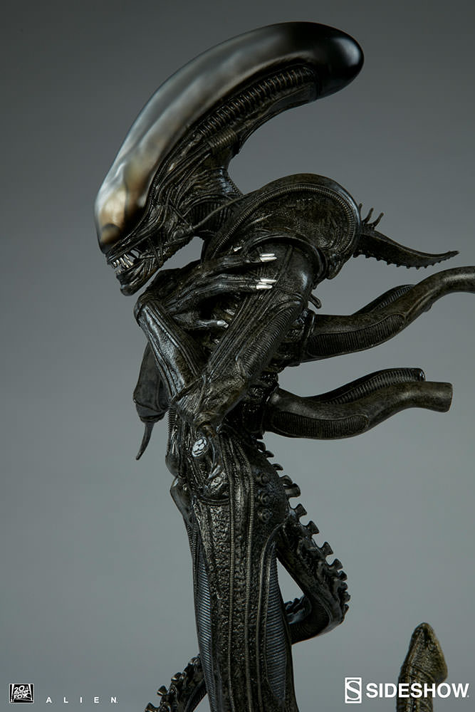 Alien Alien Statue by Sideshow Collectibles | Sideshow Collectibles