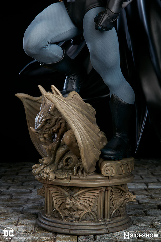 DC Comics Batman Premium Format Figure by Sideshow Collectib | Sideshow ...