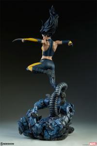 Marvel X-23 Premium Format(TM) Figure by Sideshow Collectibl | Sideshow
