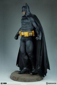 DC Comics Batman Legendary Scale(TM) Figure by Sideshow Coll | Sideshow ...