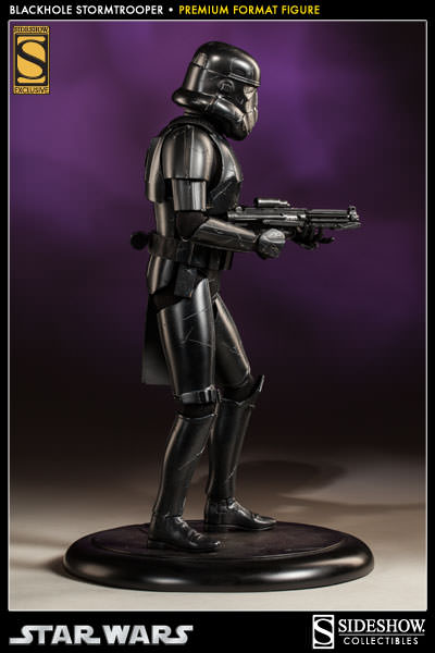 Star Wars Blackhole Stormtrooper Premium Format™ Figure by Sideshow ...
