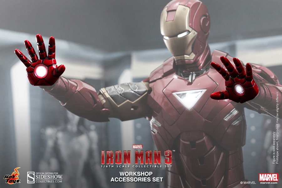 Marvel Iron Man Workshop Accessories Collectible Set by Hot | Sideshow ...