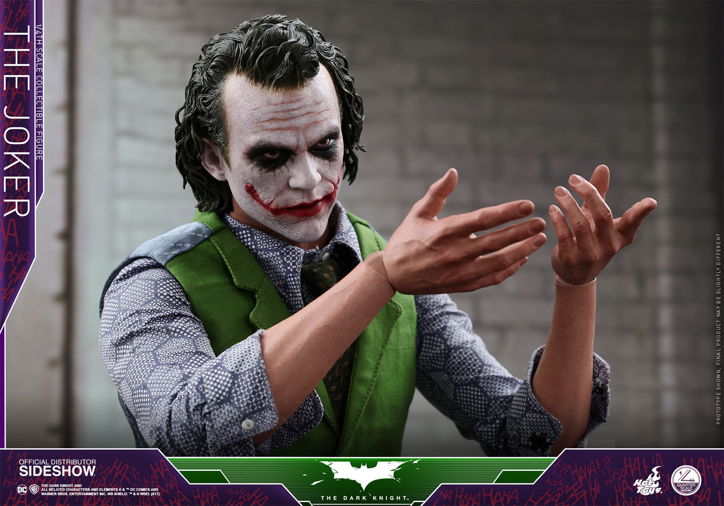 The Joker 1/4 Scale Figure by Hot Toys | Sideshow Collectibles