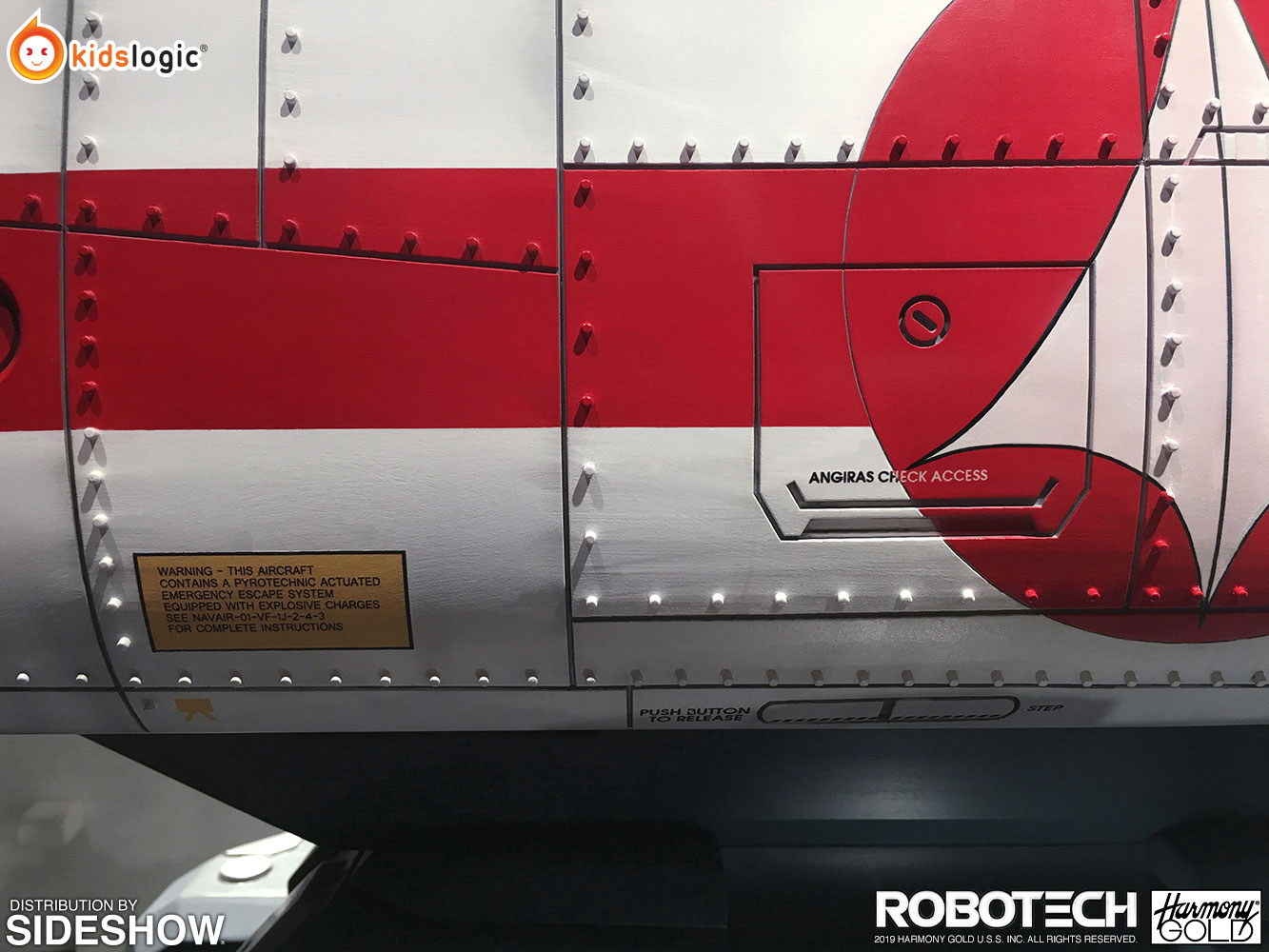 Robotech Macross VF-1J Cockpit by Kids Logic Company Limited | Sideshow ...